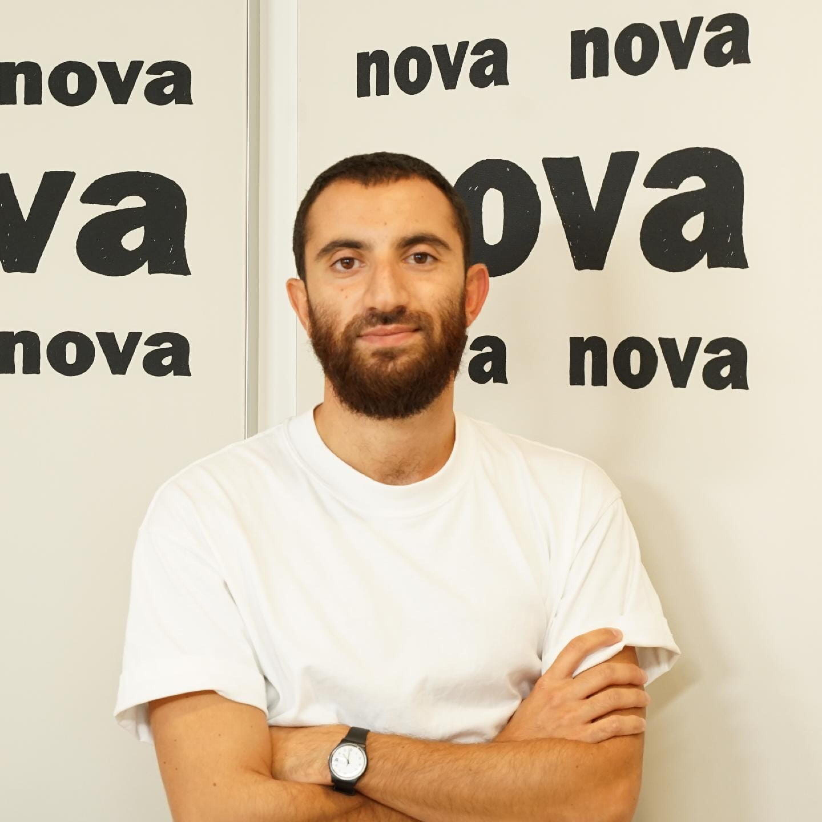 Néo Géo Nova, l'intégrale : Sabyl Ghoussoub, écrivain, photographe pour ...