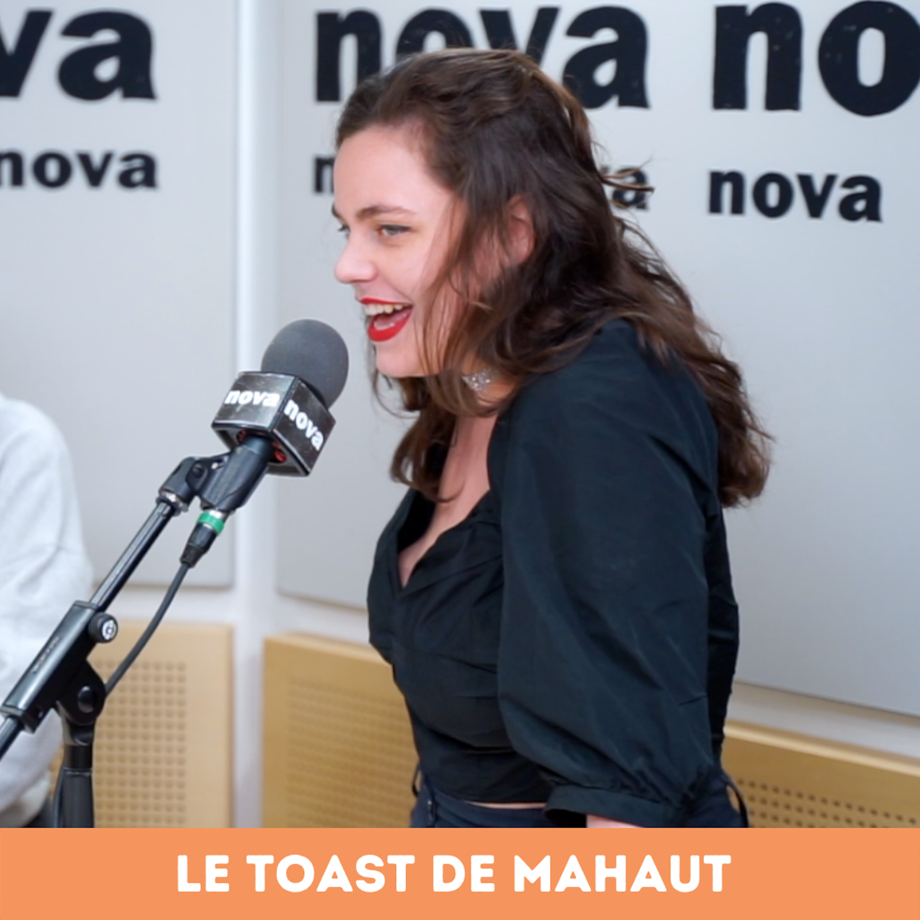 Mahaut porte un Toast... aux milliardaires - Radio Nova