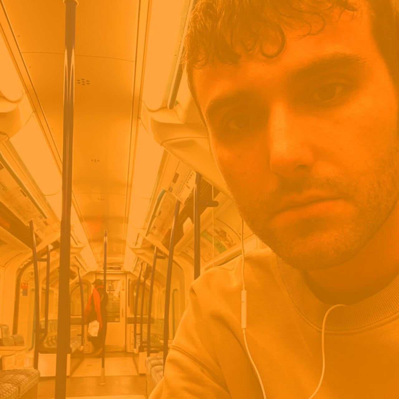 KAHN AND NEEK – DUBCHAT – Radio Nova