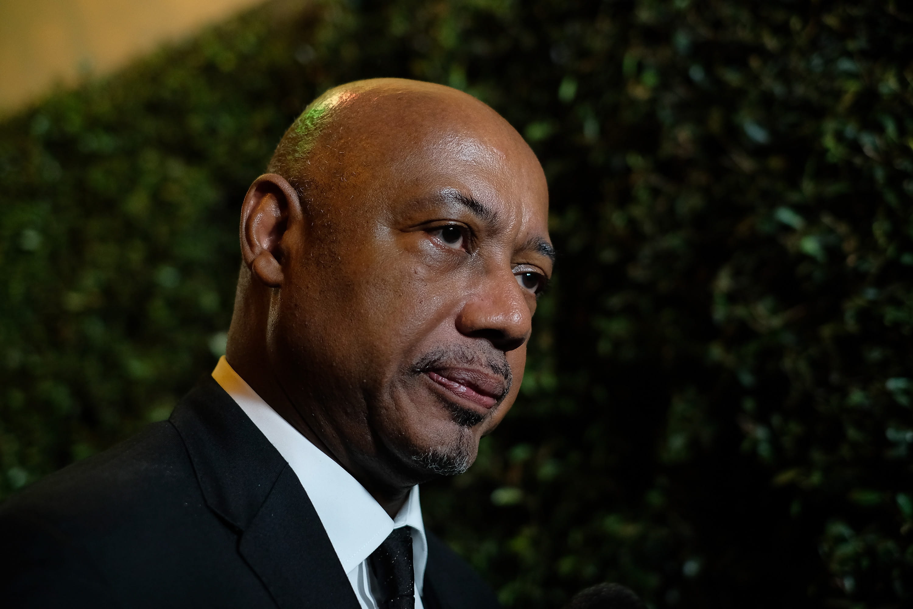 Entretien avec Raoul Peck, réalisateur de “Exterminez toutes ces brutes ...